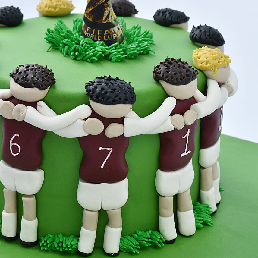 Online Football Team Designer Vanilla Cake Gift Delivery in UAE - FNP