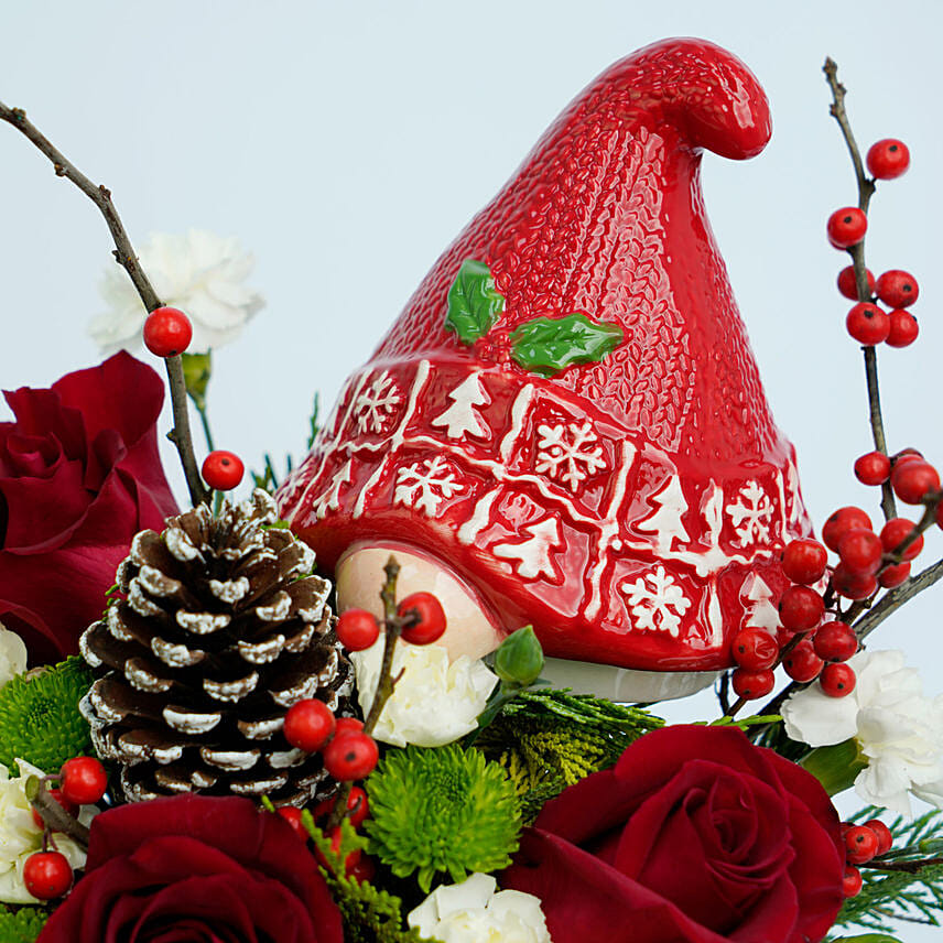 أون لاين Christmas With Santa Flowers توصيل هدايا في UAE - FNP