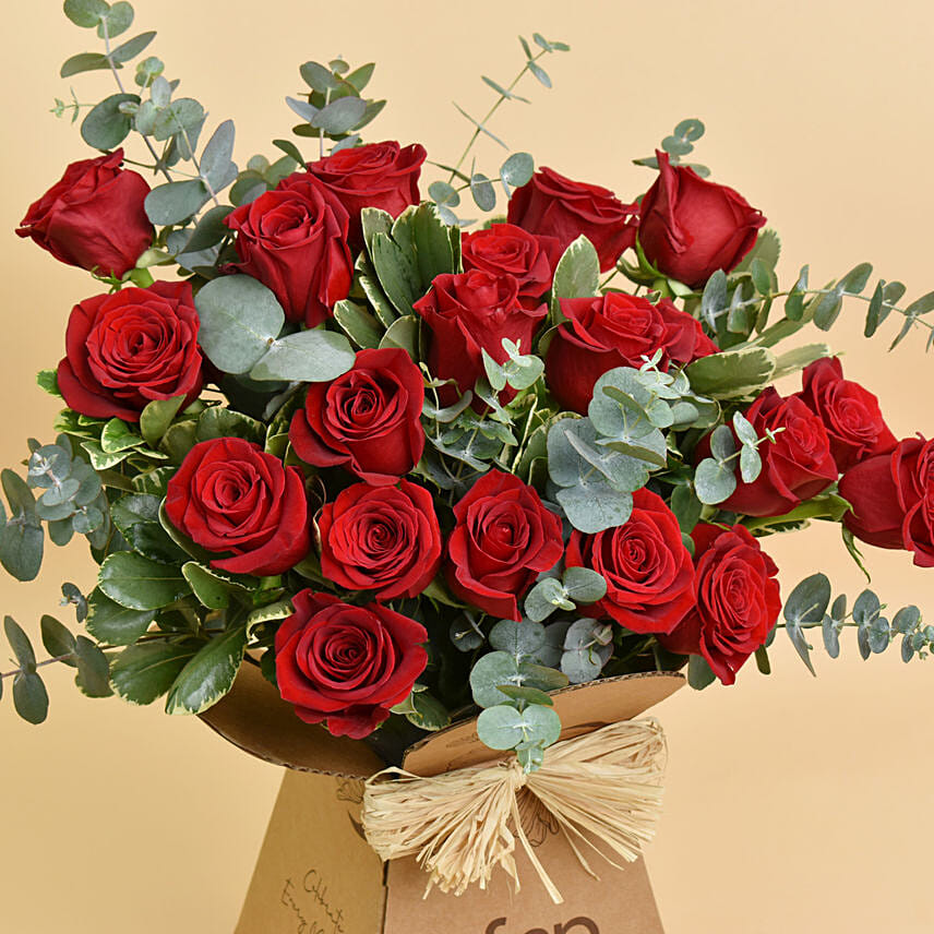 Online 20 Red Rose Hand Bouquet Gift Delivery in UAE - FNP