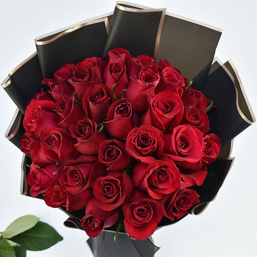 Online 35 Red Roses Hand Bouquet Gift Delivery in Qatar - FNP