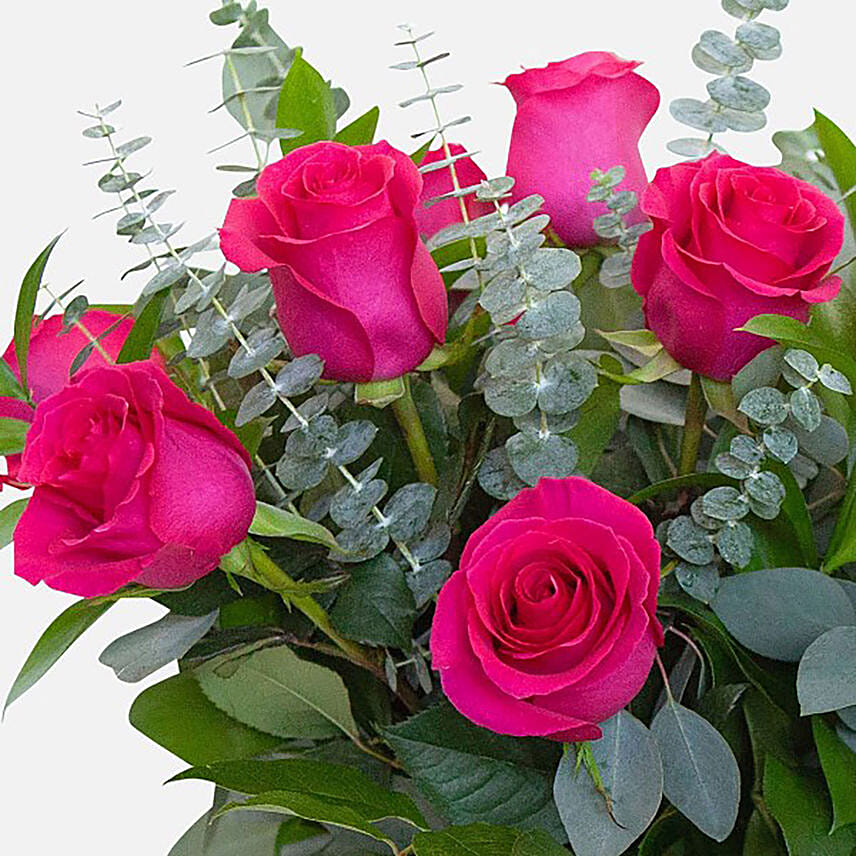 Online Mesmerizing Pink Roses Glass Vase Arrangement Gift Delivery in ...