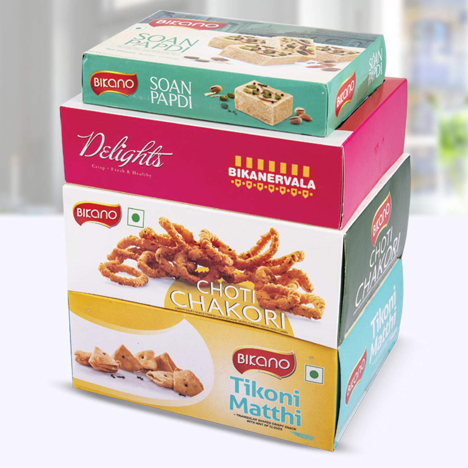 Online Snack Tower Gift Delivery in UAE - FNP