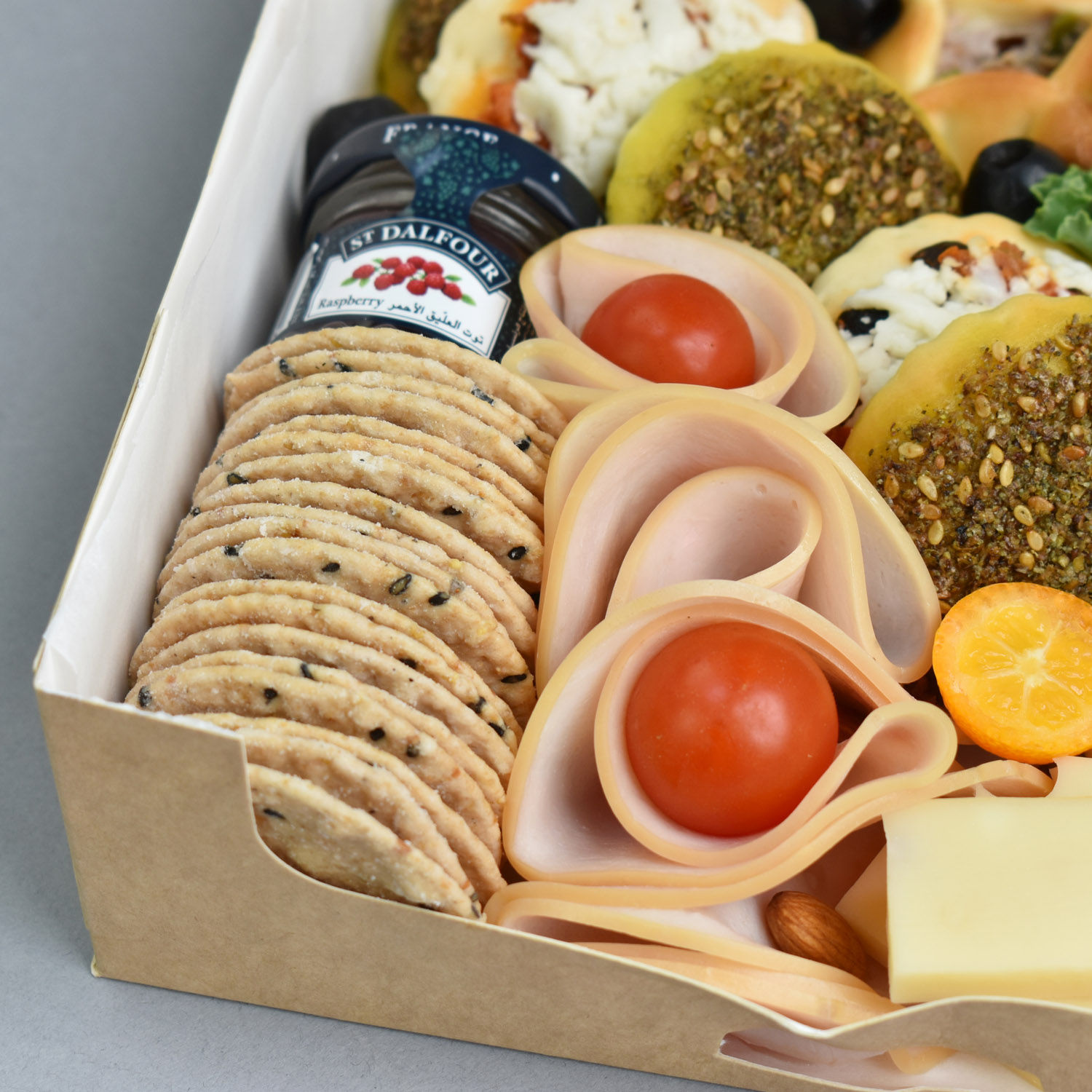 Online Breads and Dips Breakfast Box Gift Delivery in UAE - FNP