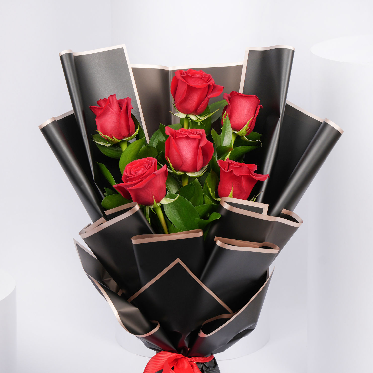 Online Bunch of Beautiful 6 Red Rose Gift Delivery in UAE - Ferns N Petals
